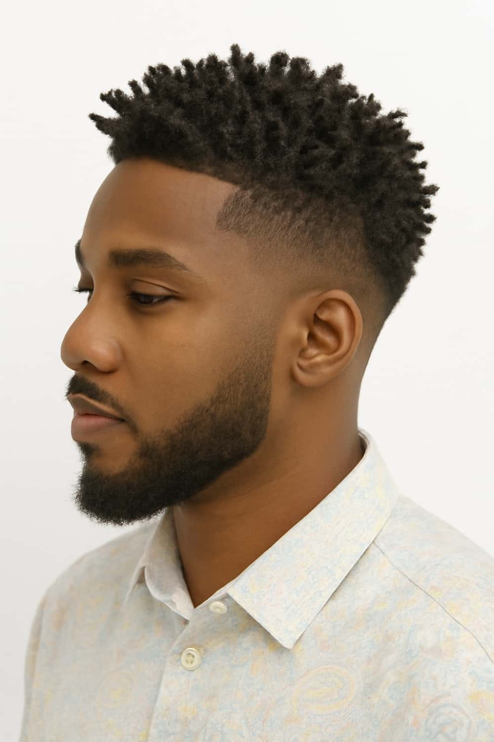 77 Stylish Low Taper Fade Haircuts For Men In 2025